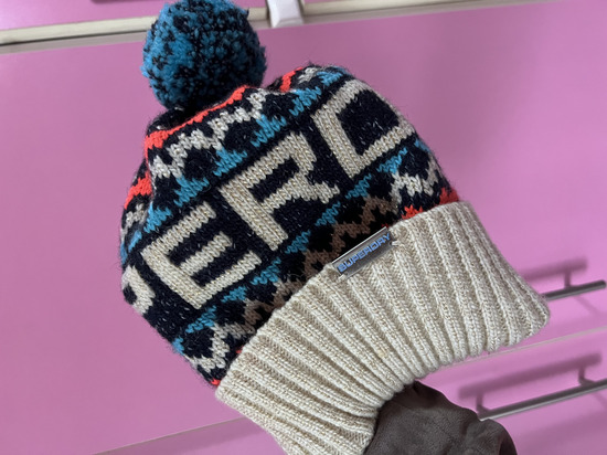 SUPERDRY zimska vunena kapa