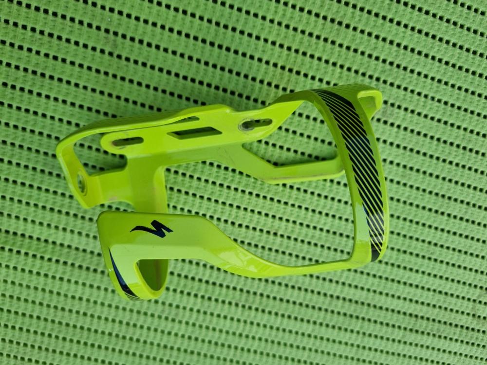 Specialized nosac bidona