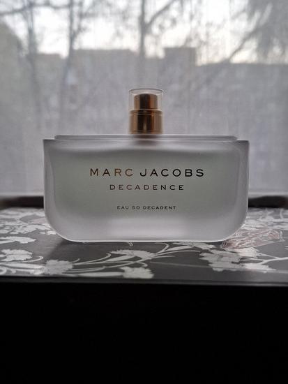 EAU SO DECADENT Marc Jacobs parfem