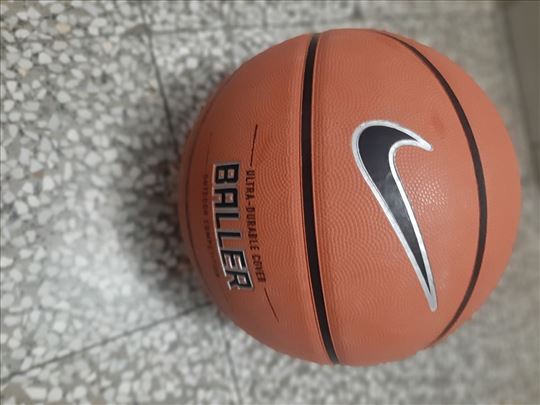 Lopta Nike Baller