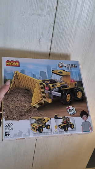 Lego gradjevinska masina buldozer 3u1