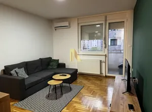 Izdavanje Stan - Novi Sad, Detelinara: Stara Detelinara - Nova Detelinara