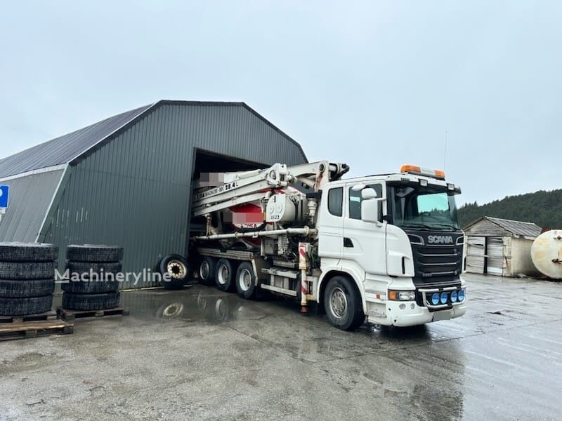 Scania R560 8x4 Pump CIFA MK 28.4L with 7m3 mixer pumpa za beton