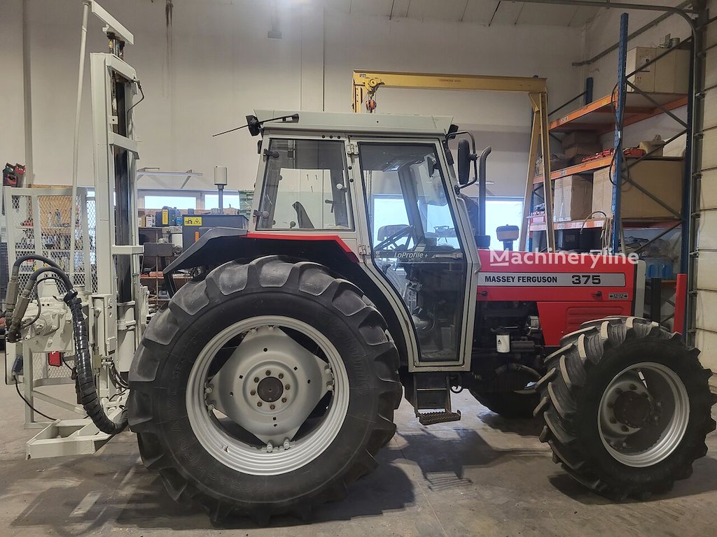 Massey Ferguson 375 bušaće postrojenje