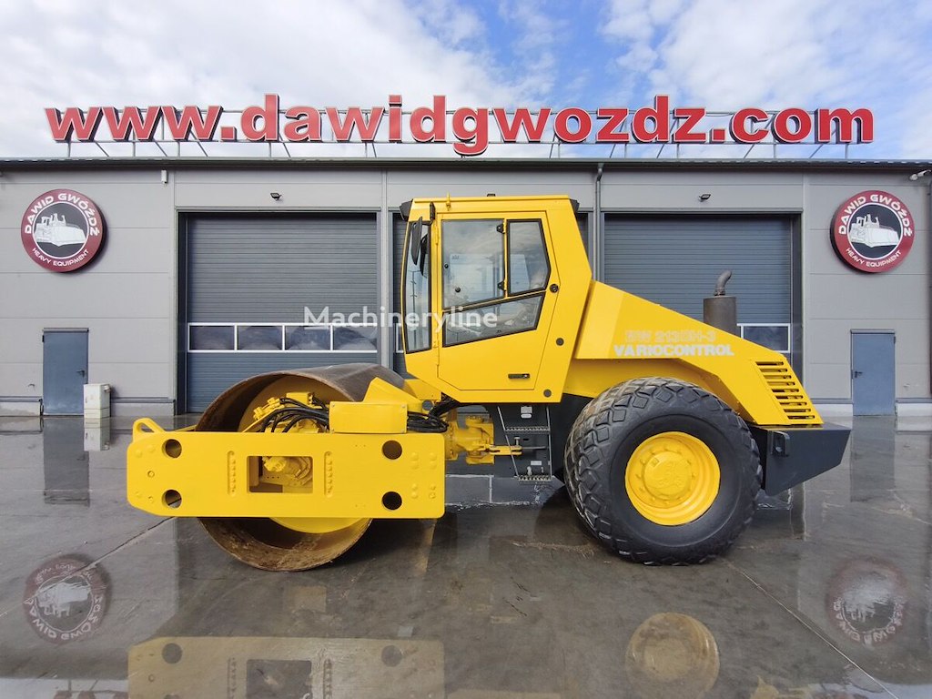 BOMAG BW213DH-3 kompaktor s jednim valjkom