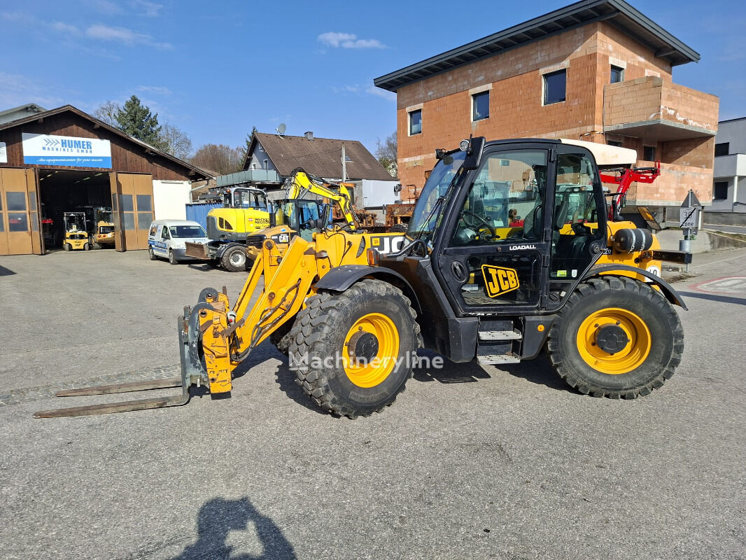 Novi JCB 541-70 AGRI SUPER teleskopski utovarivač