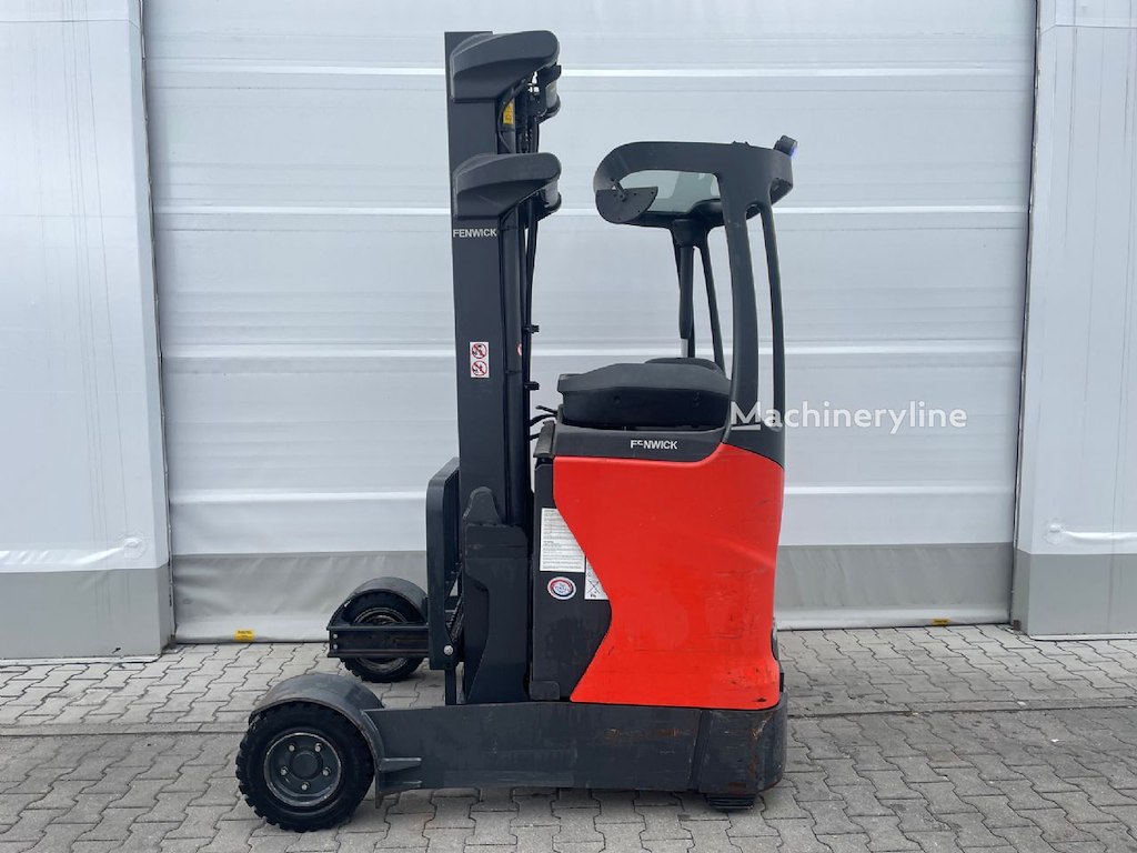 Linde R14G-01 regalni viljuškar