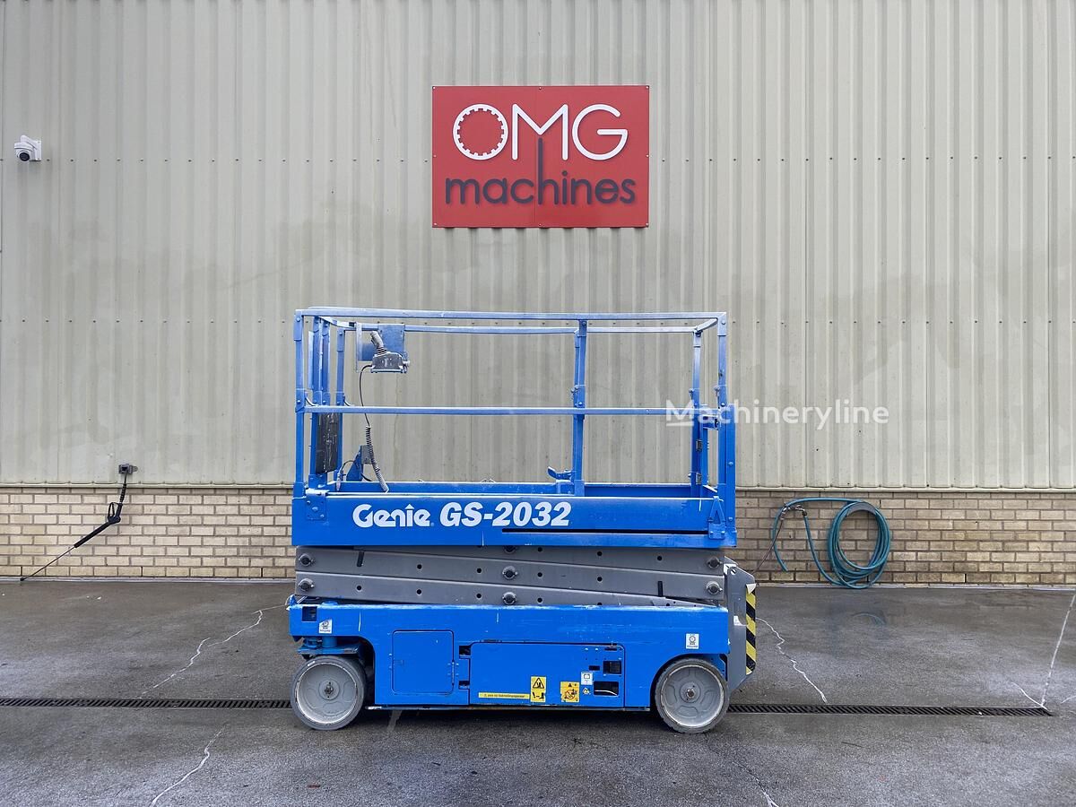 Genie GS2032, Schaarhoogwerker, 8 meter makazasta platforma