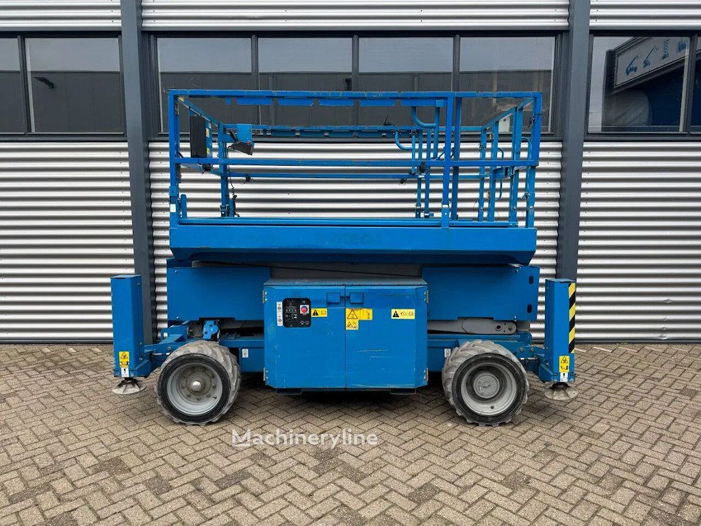 Genie GS3369DC Hoogwerker Schaarhoogwerker makazasta platforma