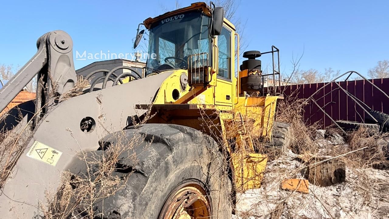 Volvo l220g prednji utovarivač