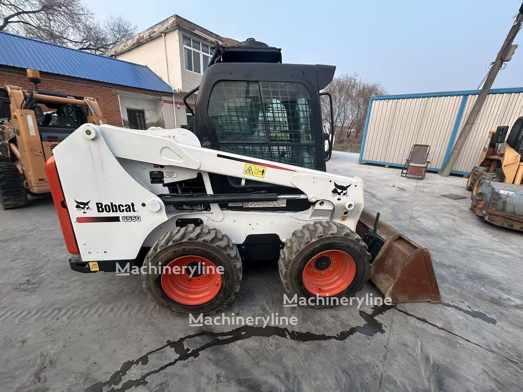 Bobcat S550 mini utovarivač