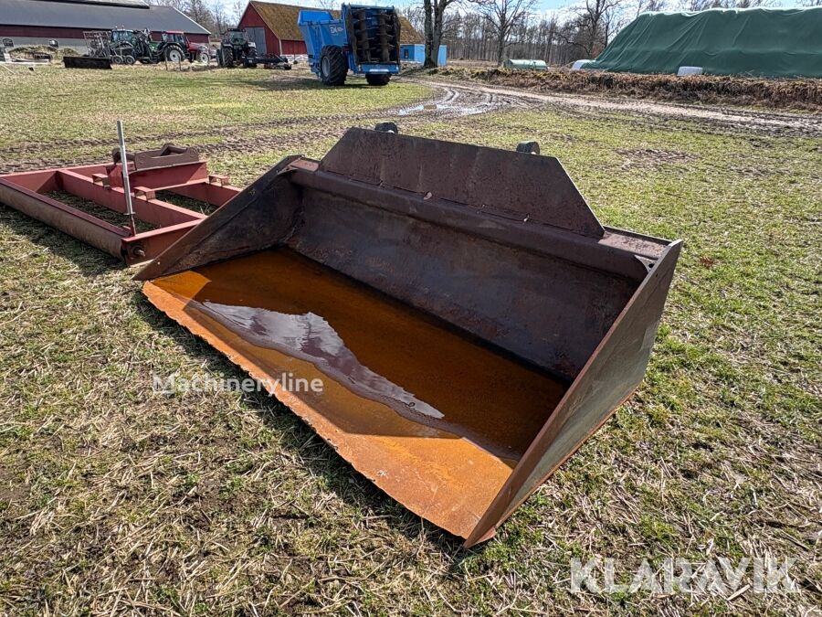 Prodaje se Thoréns i Kil Planeringsskopa Thoréns i Kil Stora BM 2.6m kašiku za gradiranje na aukciji