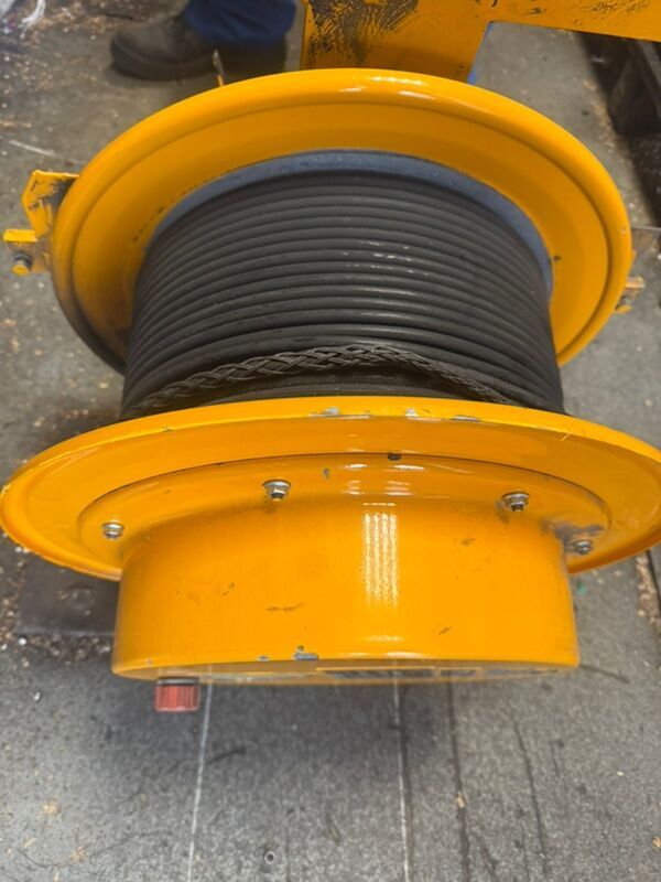 Coil Liebherr 963053508 za Liebherr LTM 1045 dizalice za sve terene