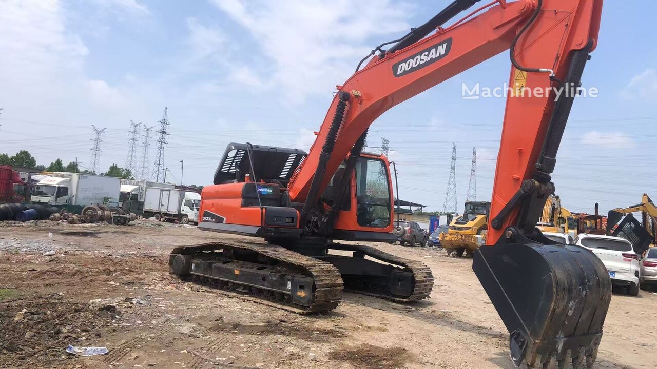 Doosan DH300 bager guseničar