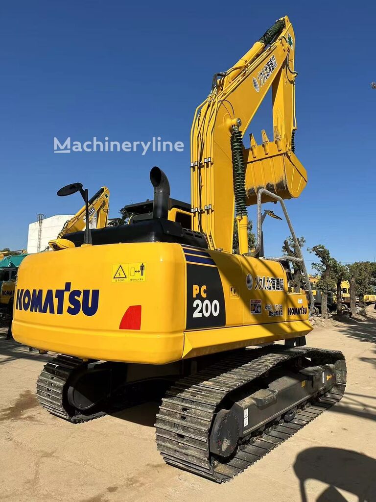 Komatsu PC200 bager guseničar