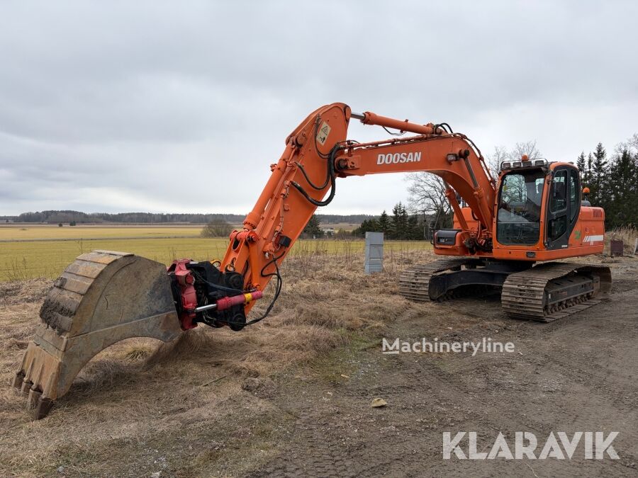 Prodaje se Doosan DX180LC mini bager na aukciji