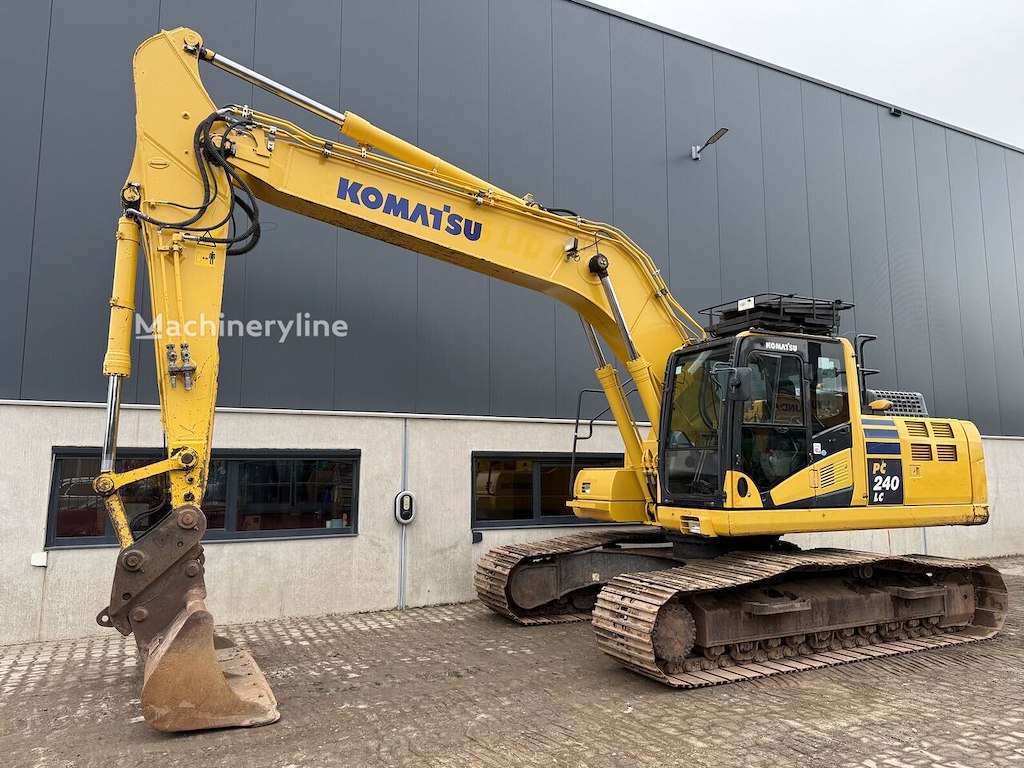 Komatsu PC240LC-11E0 bager guseničar