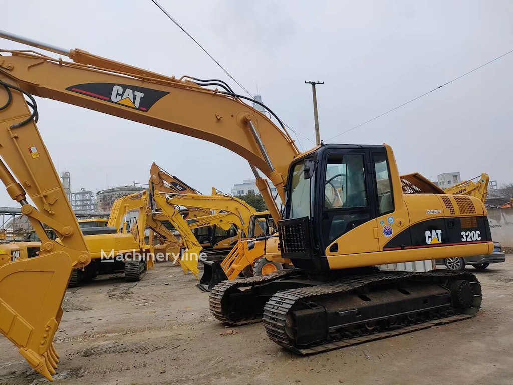 Caterpillar 320C bager guseničar