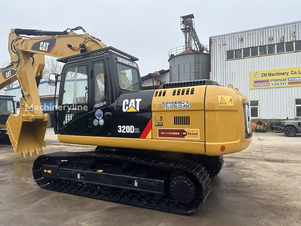 Caterpillar 320D2L bager guseničar