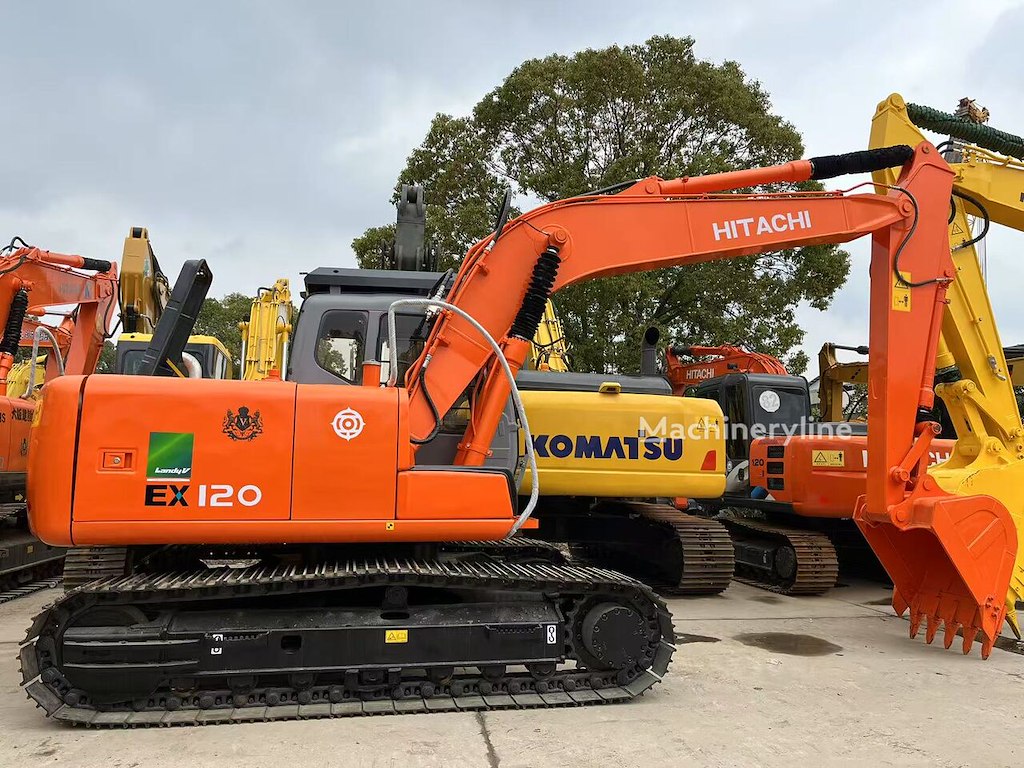 Hitachi EX120 bager guseničar