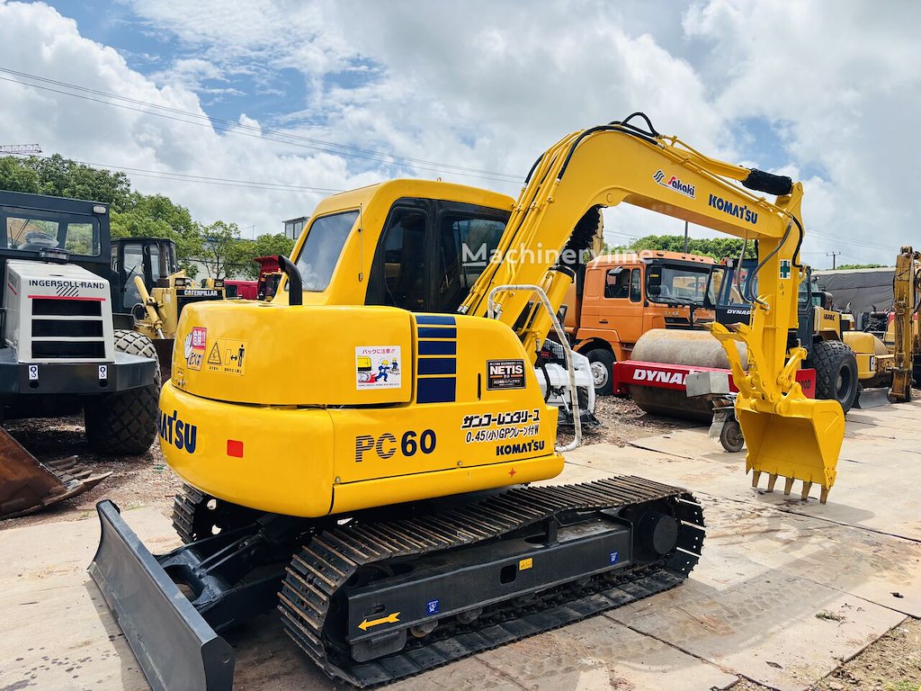 Komatsu PC60 mini bager