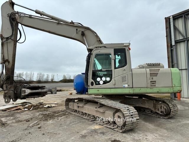 Komatsu PC 240HRD-8 bager guseničar