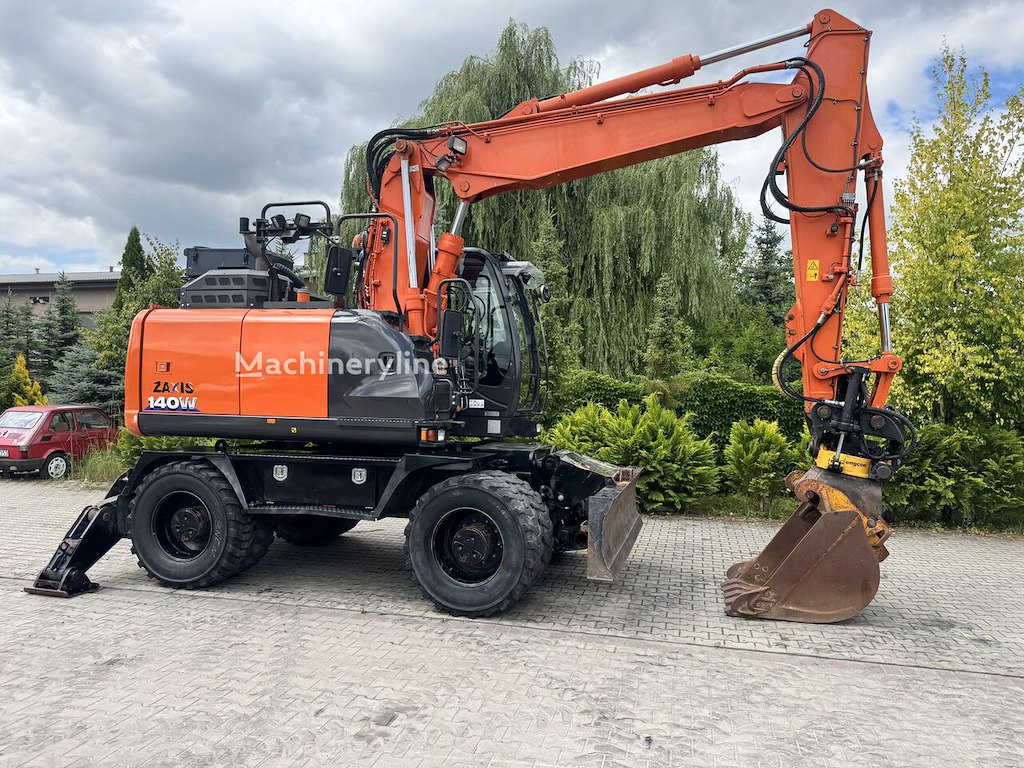Hitachi ZX140 bager točkaš