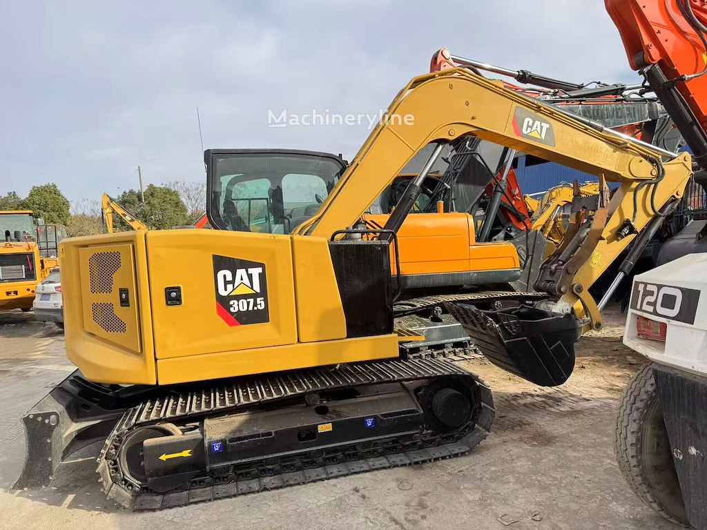 Caterpillar 307.5 midi bager