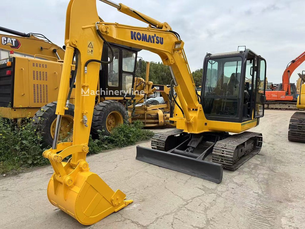Komatsu PC56 mini bager