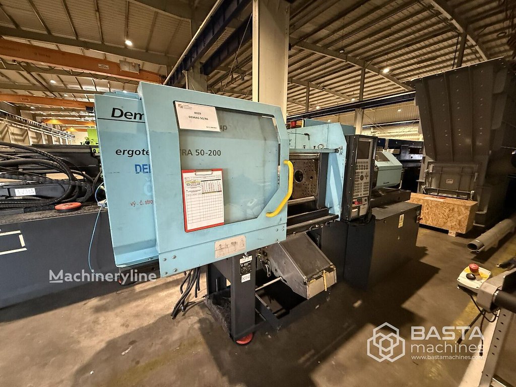 Demag Systec 50-200 mašina za brizganje plastike