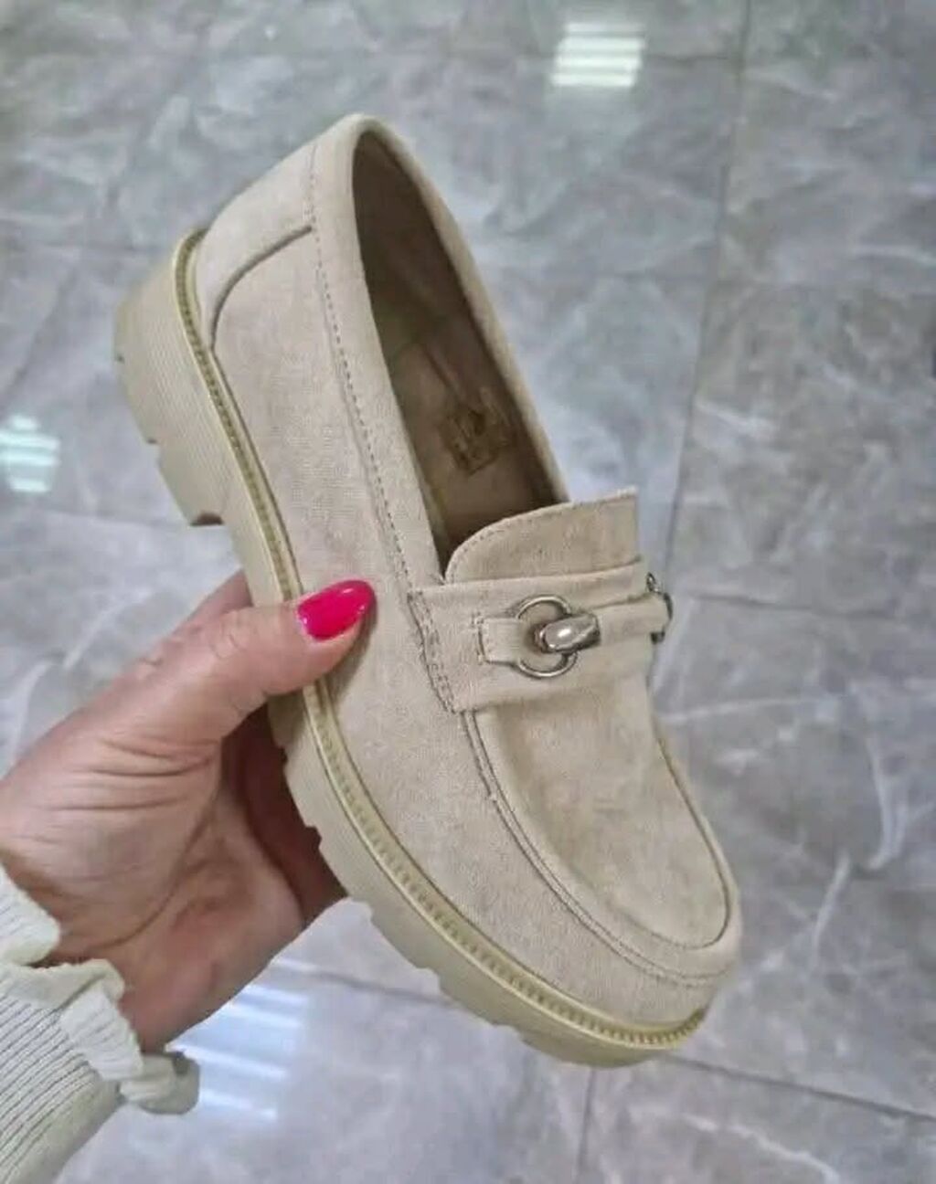 Ženske mokasine – mokra velur koža - Model: klasične mokasine sa