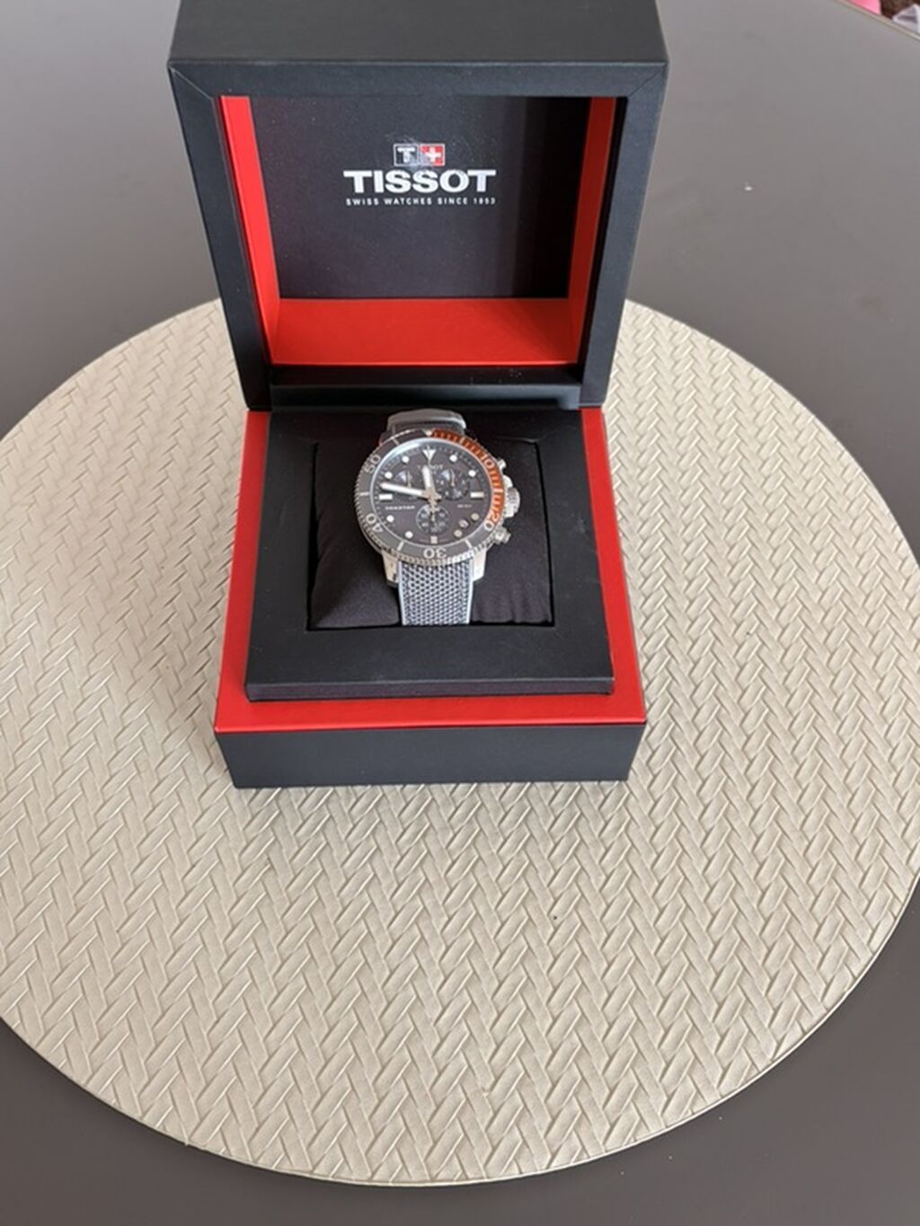 Tissot muški sportski sat u originalnom pakovanju - Brend/model