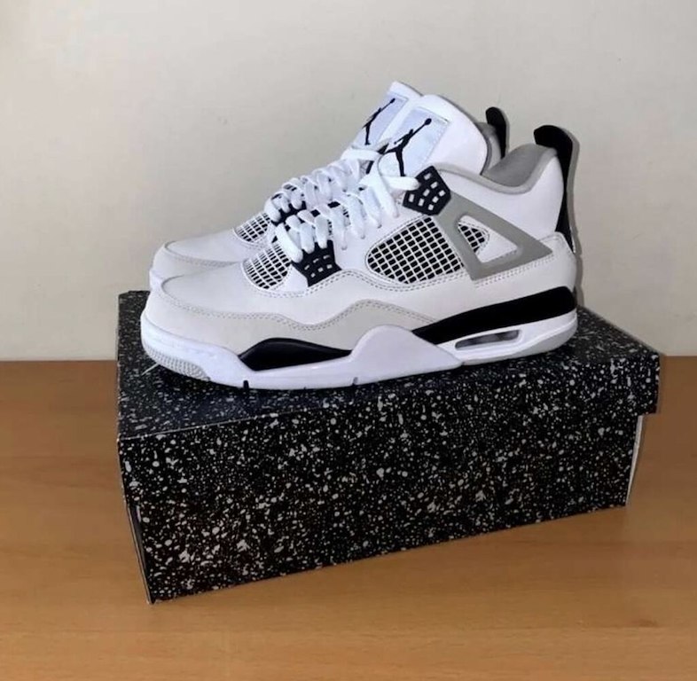 Patike Air Jordan 4 – “White/Black/Grey” Original - Model: Air
