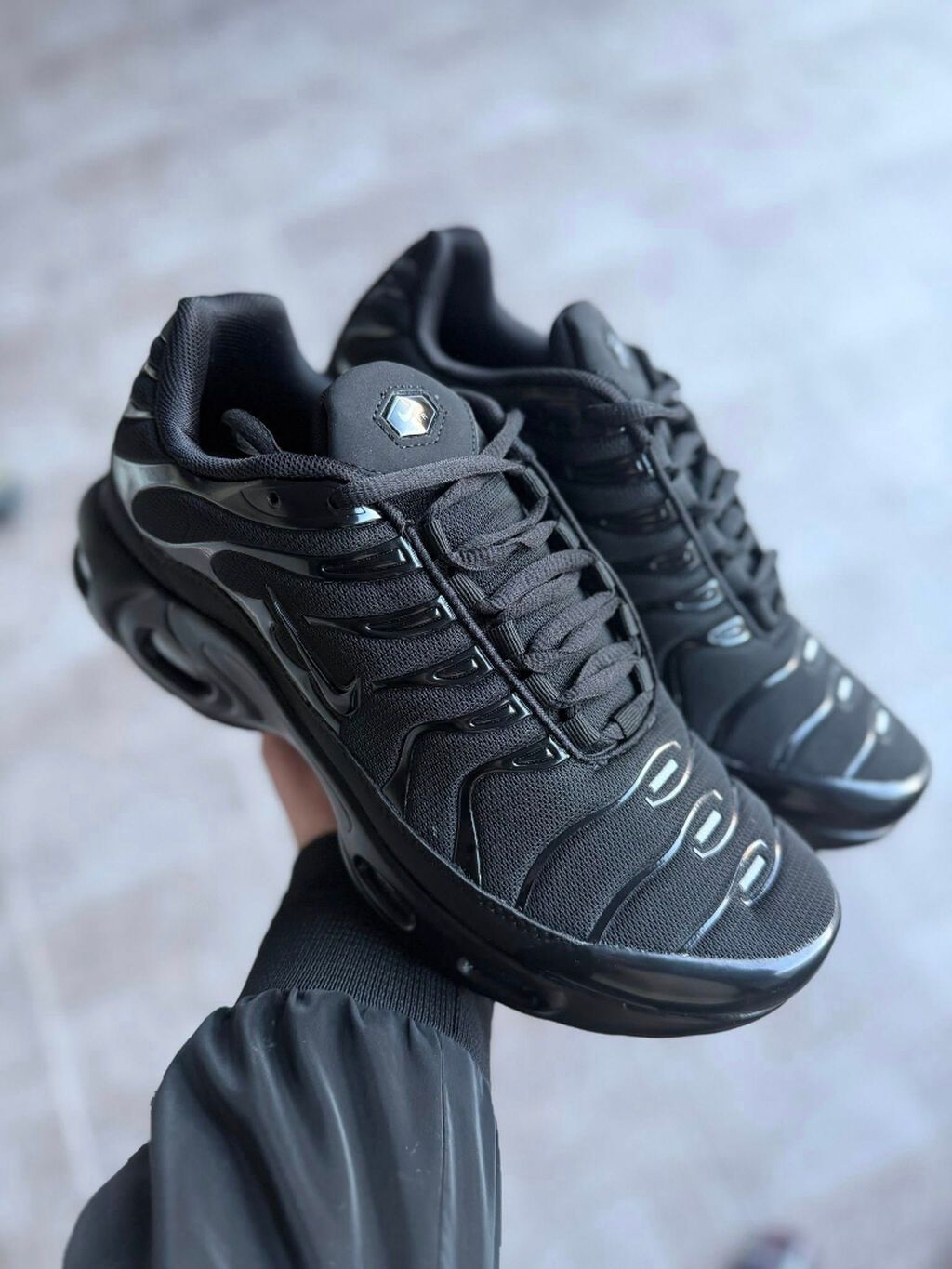 Nike air max tn triple black patike crne NOVO Novo Brojevi 36 do 46