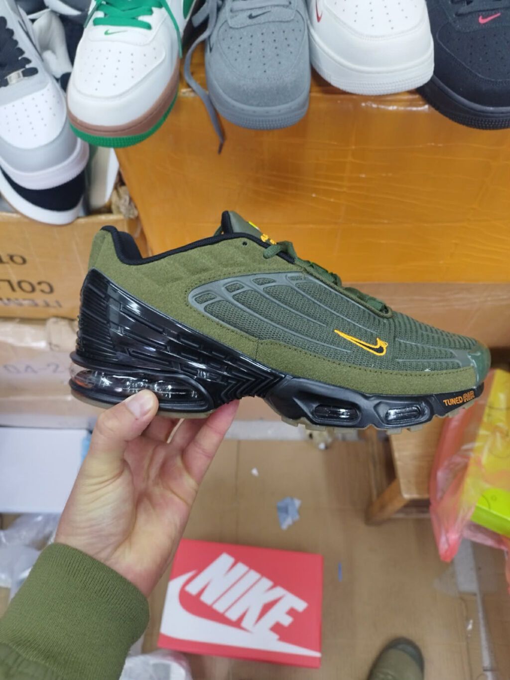 Nike air max tn tuned olive patike maslinaste A klasa NOVO Novo
