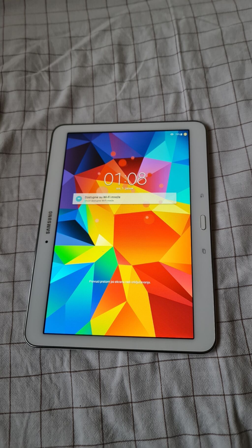 Samsung Galaxy Tab 4 10.1 (SM-T530), bela boja - Ekran: 10.1 inča