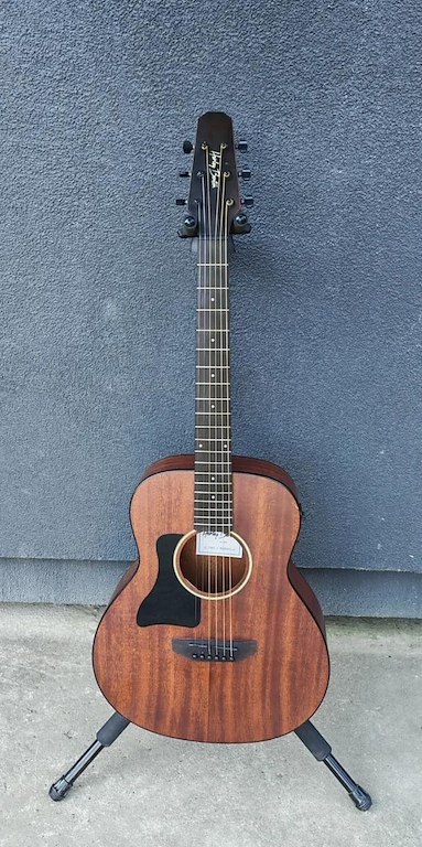 HARLEY BENTON GS-TRAVEL-E LH MAHOGANY LEVA MODEL 3 B-STOCK | Slanje