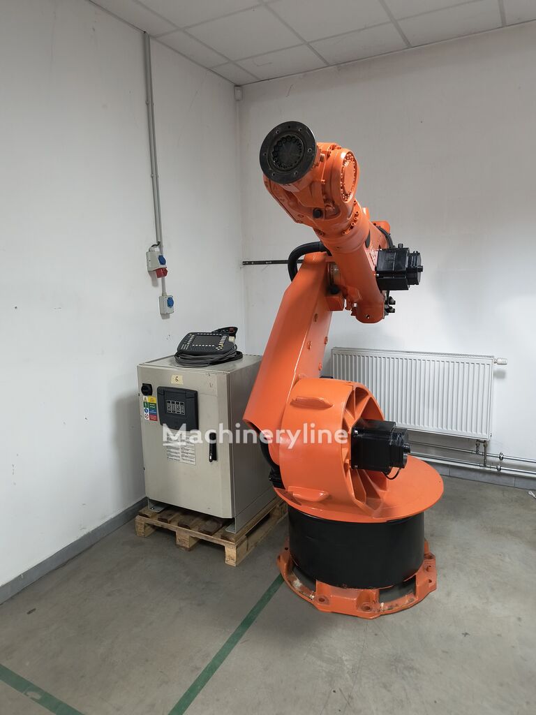 KUKA KR 150 industrijski robot
