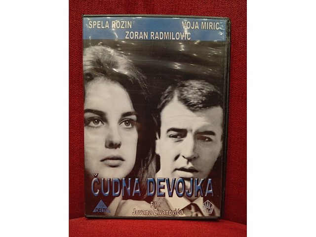 Čudna devojka RETKO!!!