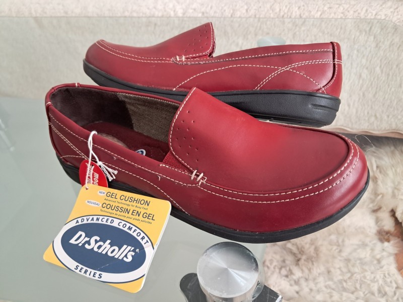 Dr SCHOLL`S PREUDOBNE BORDO NOVE MOKASINE 39