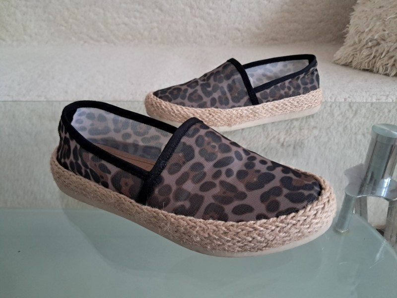 ESPRIT CIPELE ŠPAGERICE ANIMAL PRINT 36