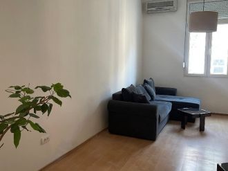 47m² 1.000€
Beograd, Stari grad, Centar (Stari grad), Kneza Mihaila