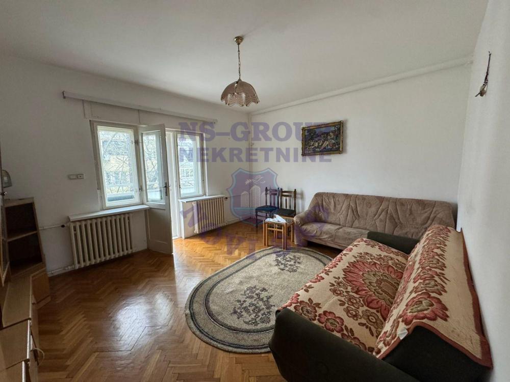 Trosoban stan na prodaju, 68m2, 211.150€