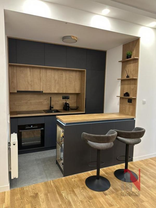 PRERADOVIĆEVA, Jednoiposoban stan na prodaju, 42m2, 125.000€