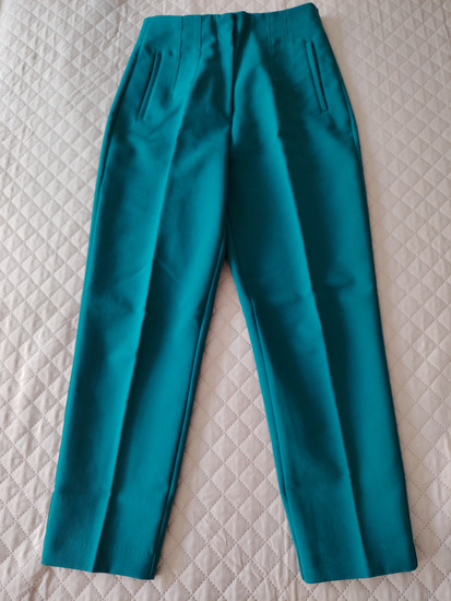 Zara pantalone