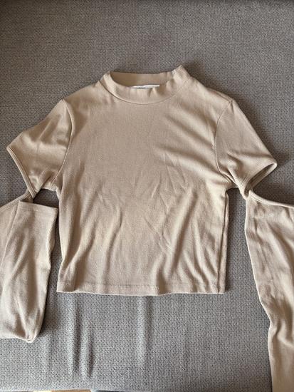 Bershka crop top