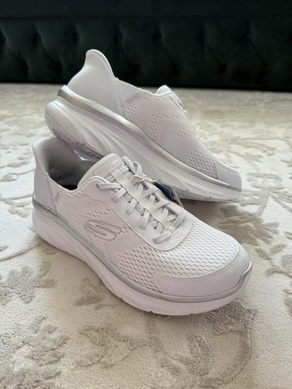 Skechers memory foam patike 40/41
