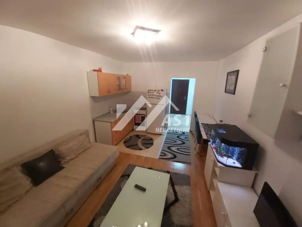 Izdavanje, stan, 26m², Nova Detelinara, Novi Sad Sve Podlokacije