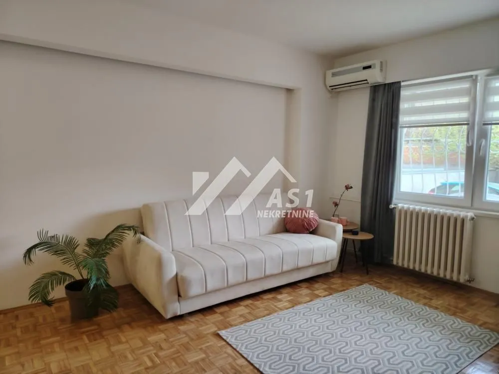 Izdavanje, stan, 25m², Podbara, Novi Sad Sve Podlokacije