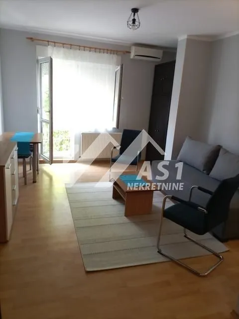 Izdavanje, stan, 30m², Grbavica, Novi Sad Sve Podlokacije